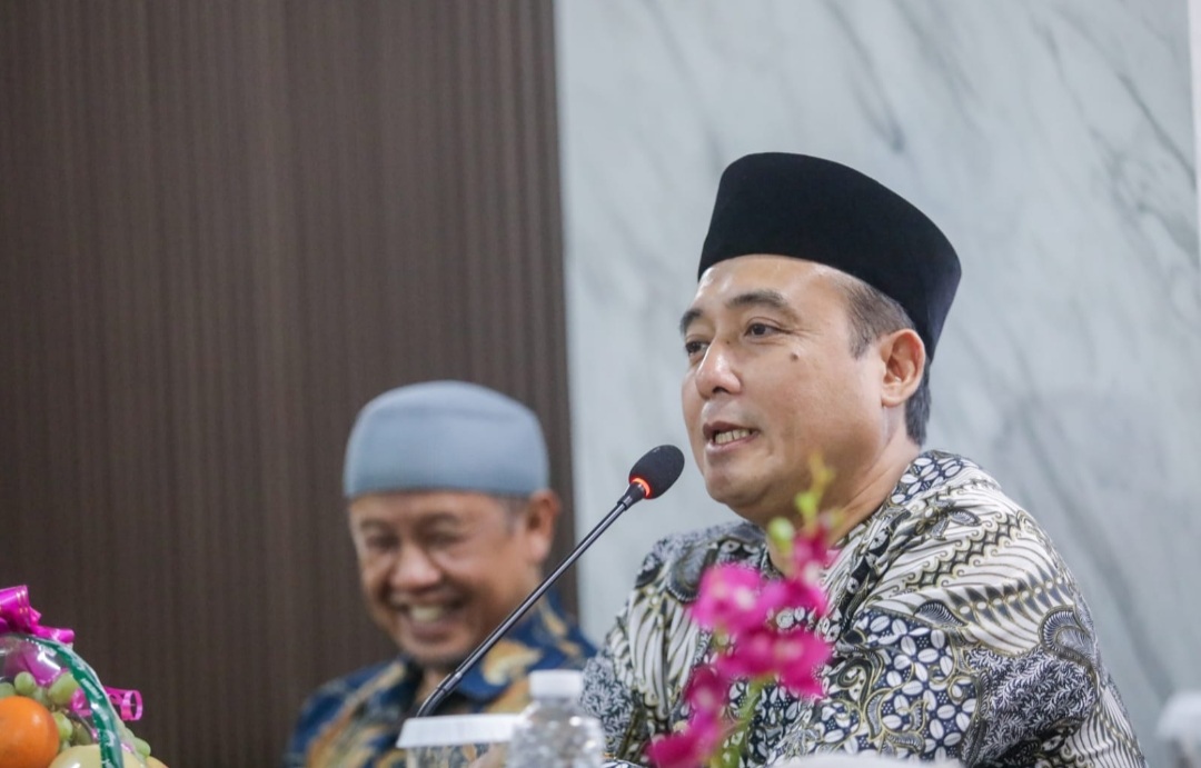 Kemenkes Labeli UPTD Labkes Kota Bandung Akreditasi Paripurna | Jabar ...